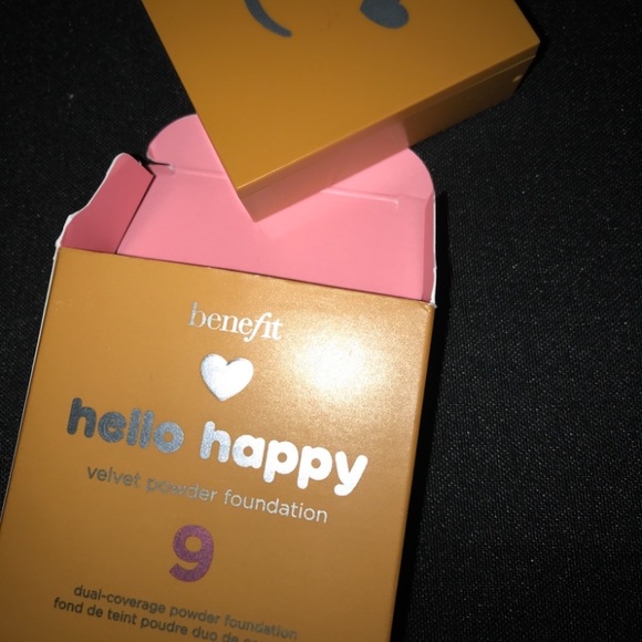 Benefit | Makeup | X Benefit 9 Hello Happy Velvet Pressed Powder ...
